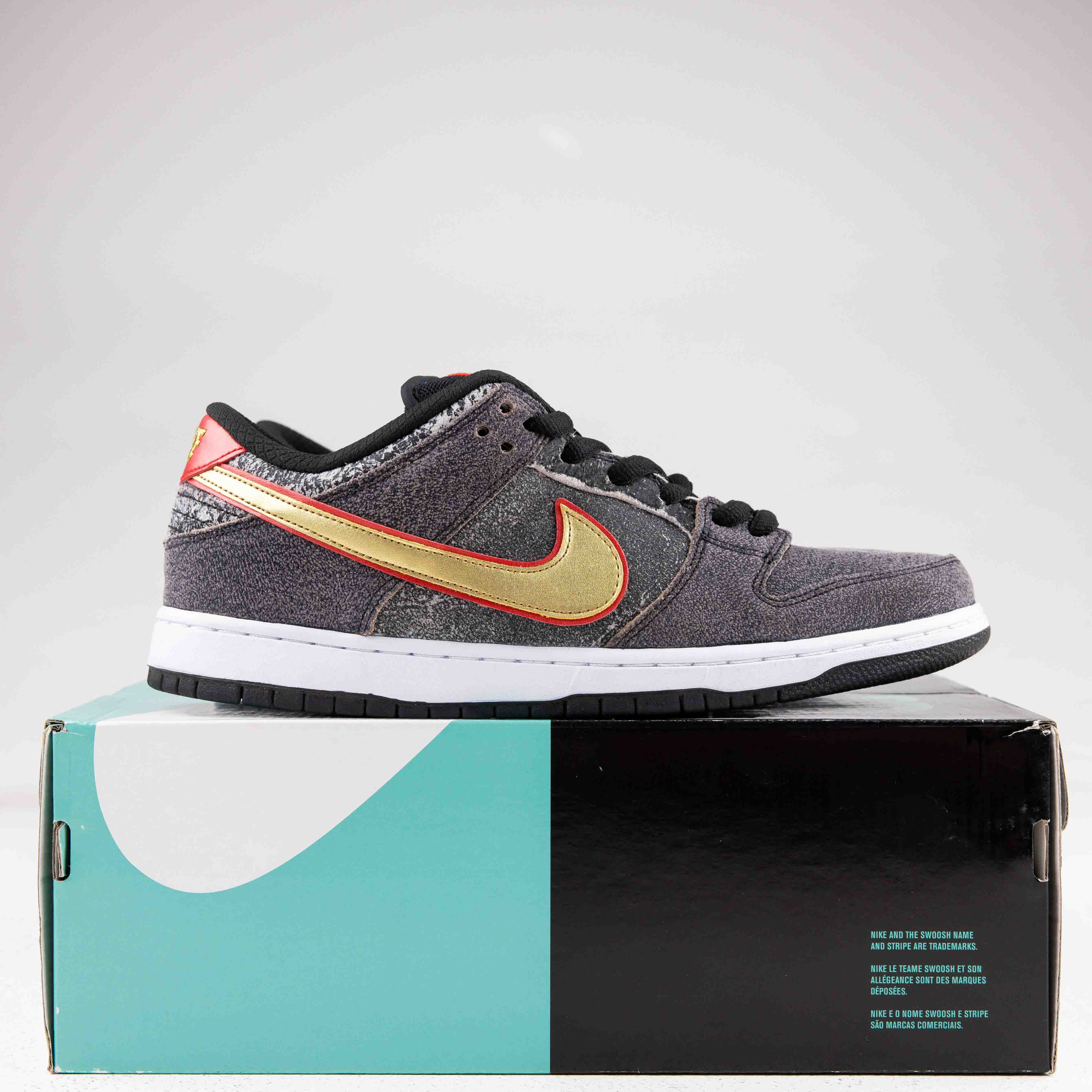 Nike SB Dunk Low Beijing Metallic Gold - Used - 1039 – Common Hype