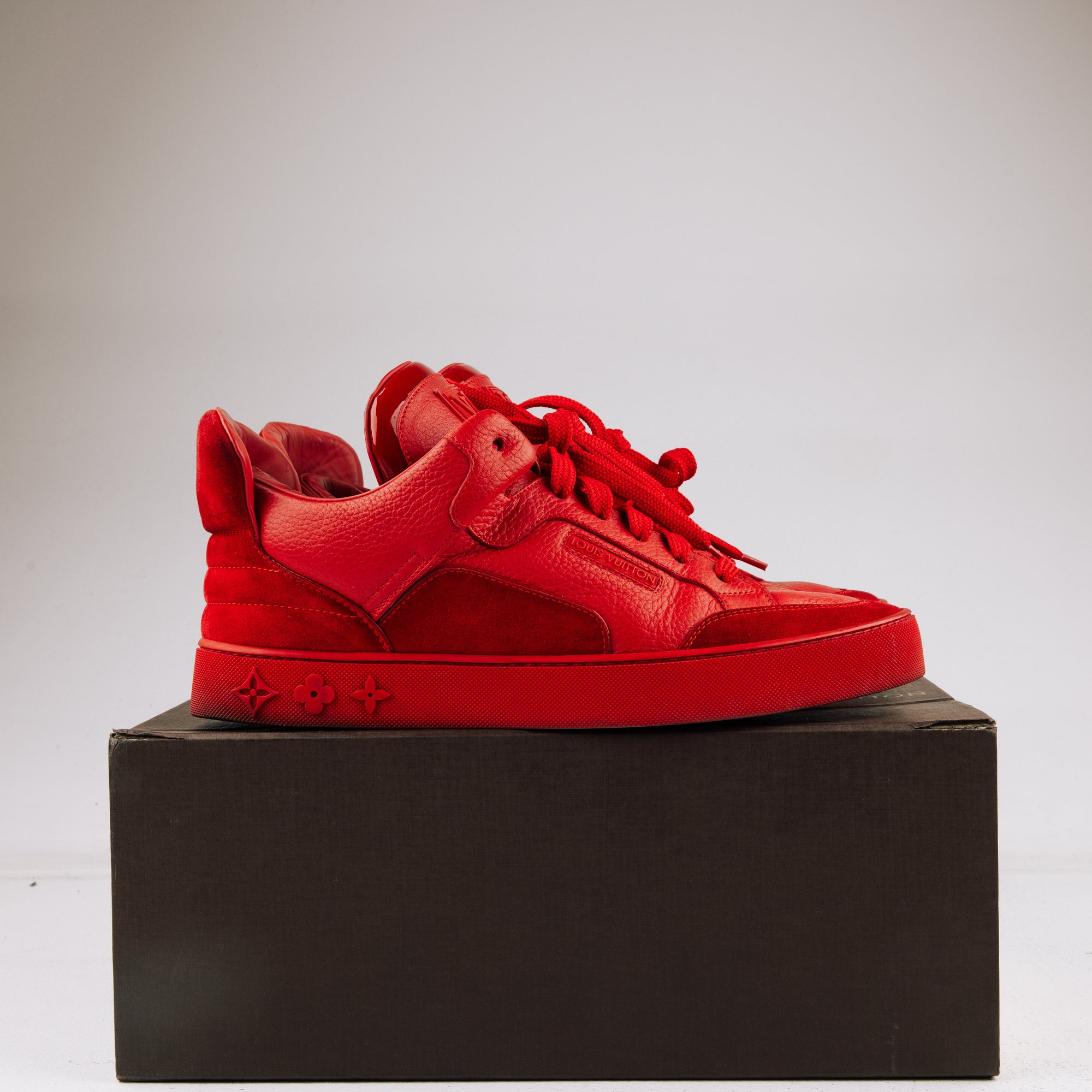Louis Vuitton Don Kanye Red - Used - 2603 – Common Hype